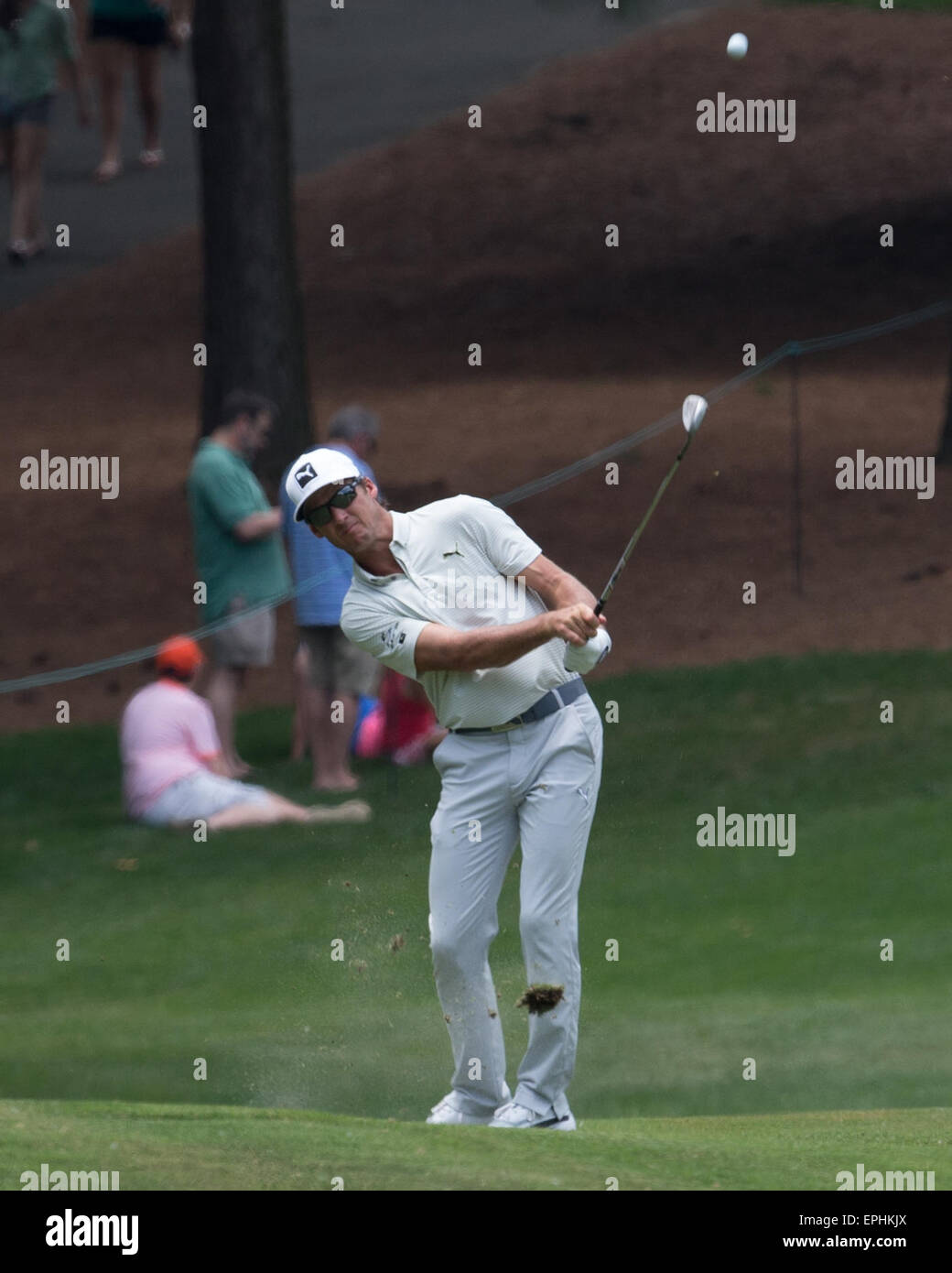 2015 PGA Wells Fargo Championship Will MacKenzie pitches to the green ...