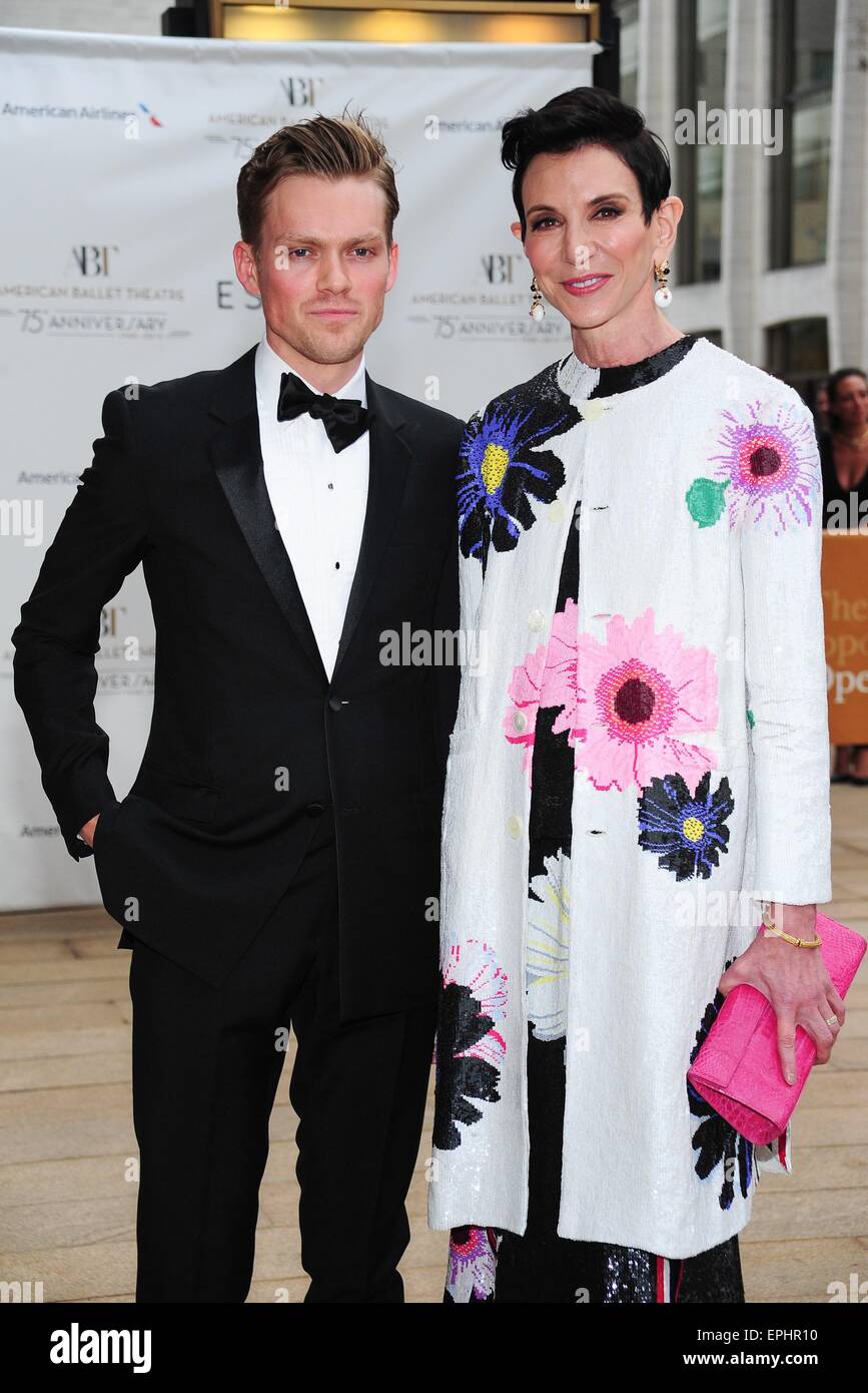 Mark guiducci hi-res stock photography and images - Alamy