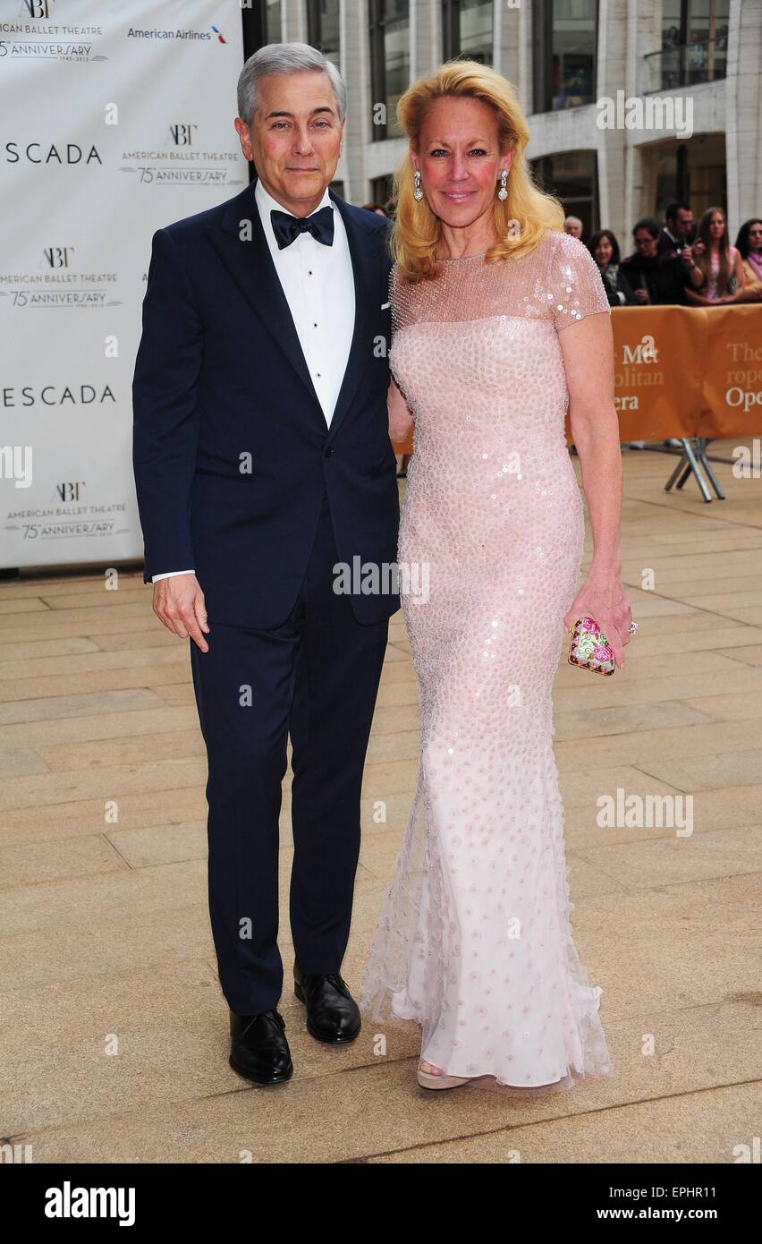New York, NY, USA. 18th May, 2015. Muffie Potter Aston at arrivals for ...
