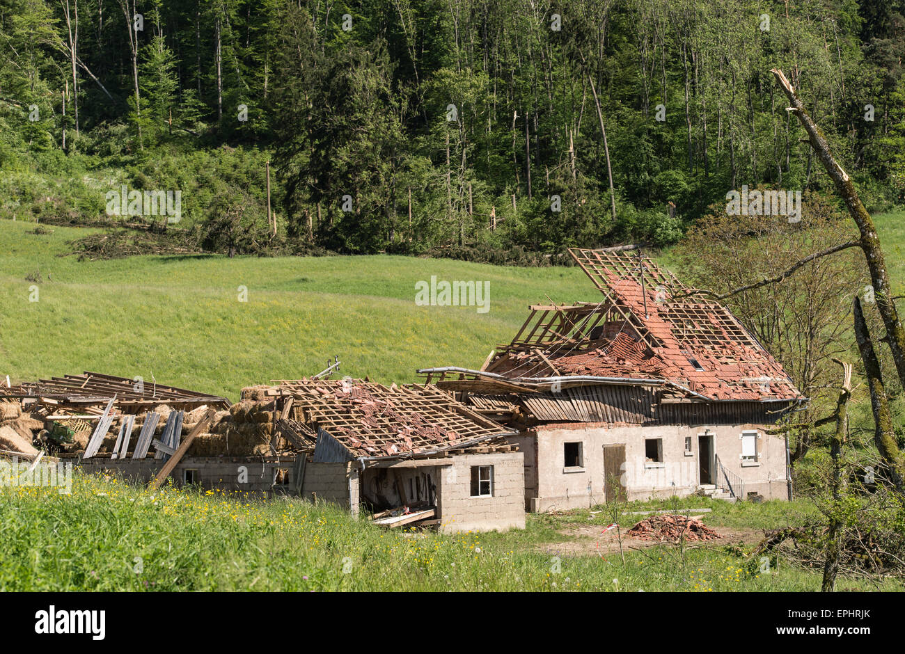 Destroyed farm hi-res stock photography and images - Alamy