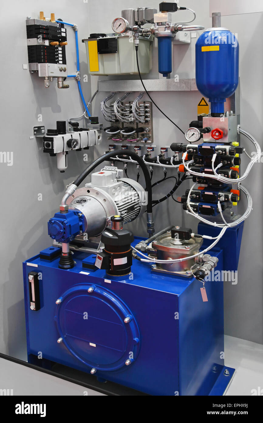 Hydraulic pump hi-res stock photography and images - Alamy