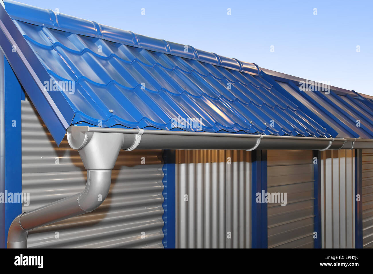 Guttering rain hi-res stock photography and images - Alamy