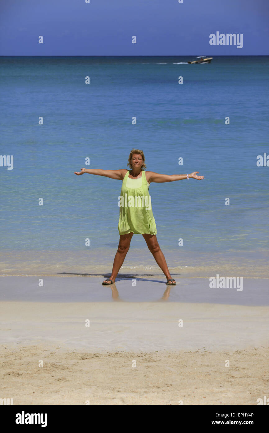Lady joy beach hi-res stock photography and images - Alamy
