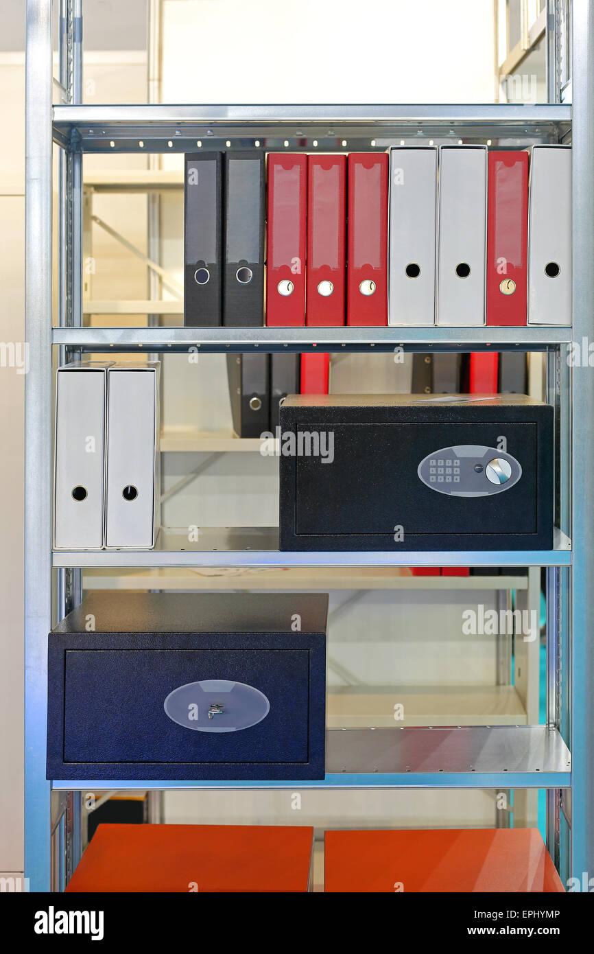 Shelf shelving cabinet hi-res stock photography and images - Alamy