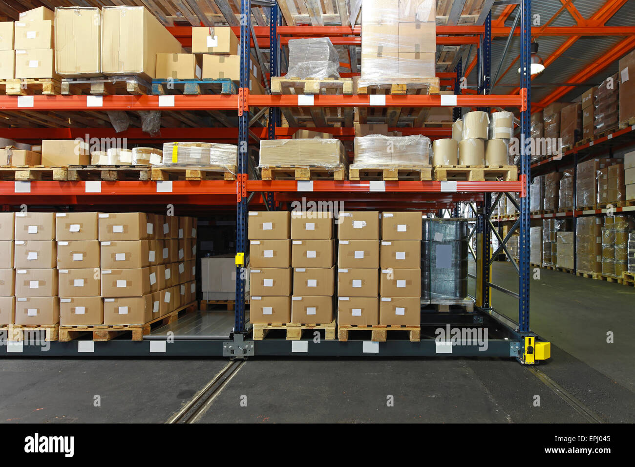 Warehouse storage racks boxes goods hi-res stock photography and images ...