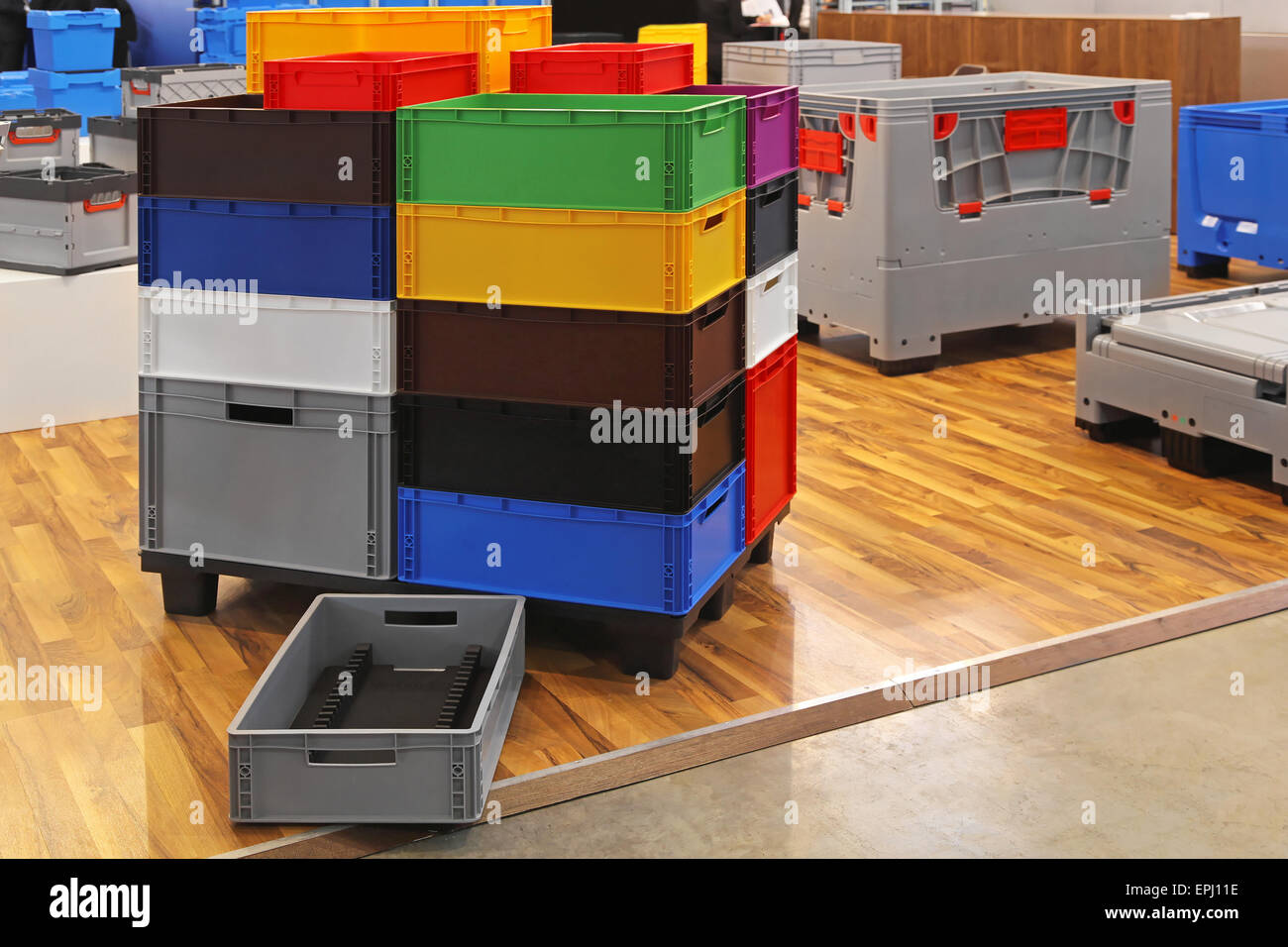 Color crate hi-res stock photography and images - Alamy