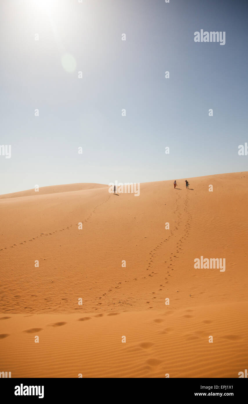 Dawn and desert no one landscapes hi-res stock photography and images ...