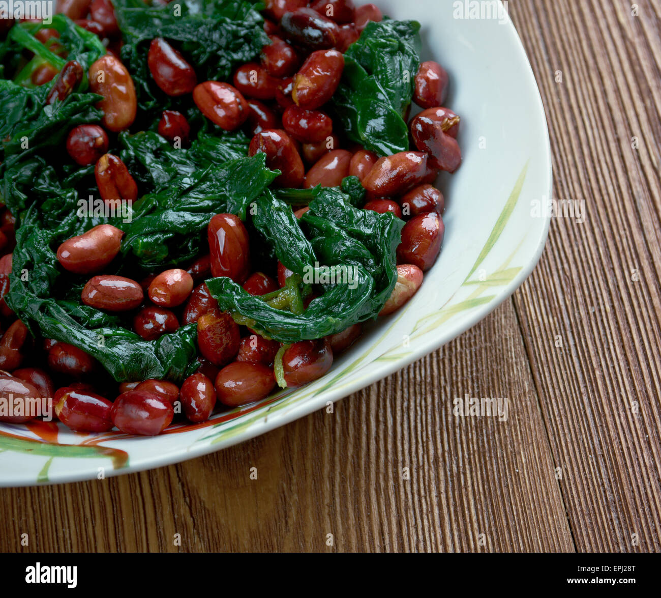 Spinach with Peanuts Stock Photo - Alamy