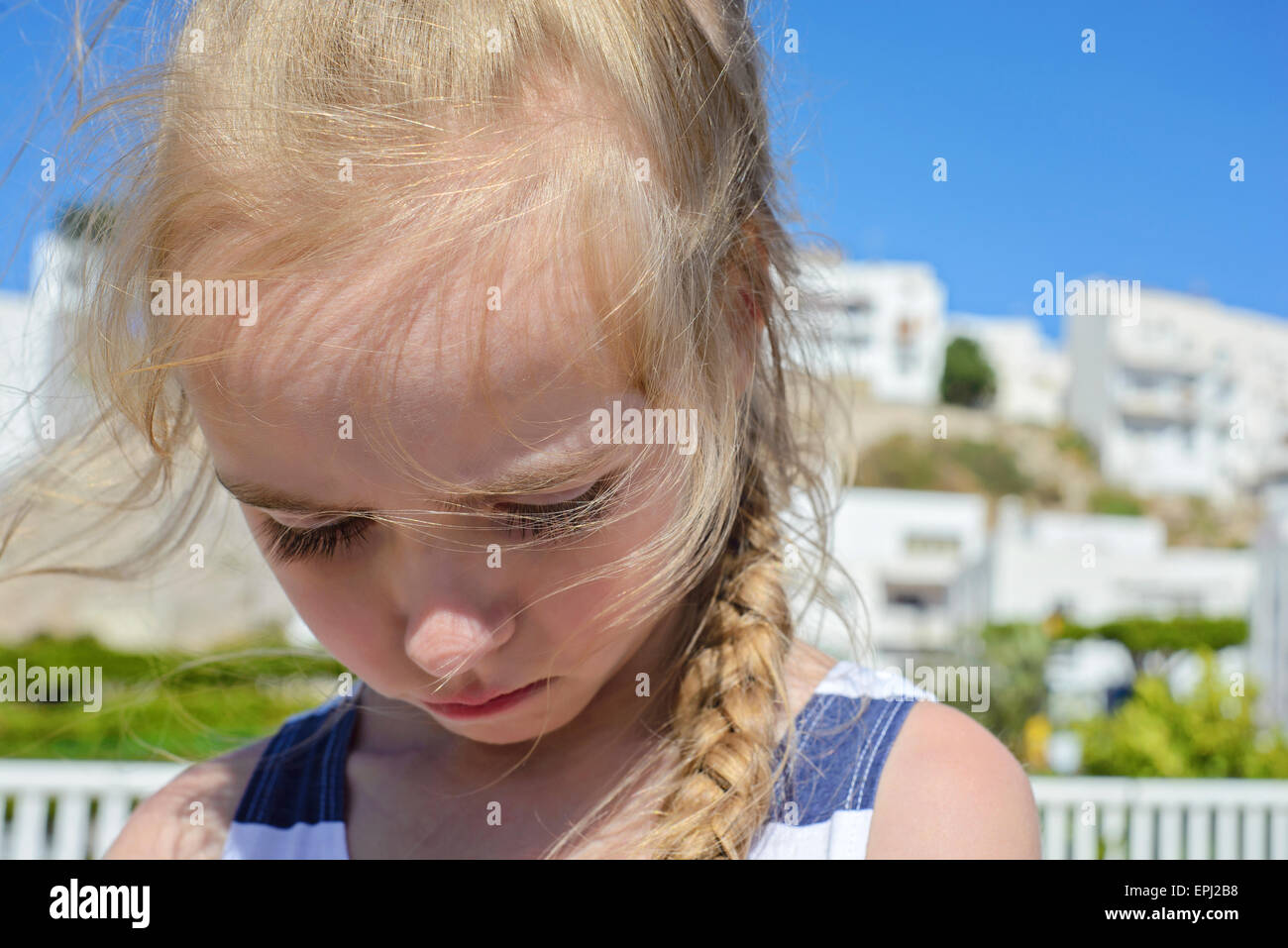Sad little girl hi-res stock photography and images - Alamy