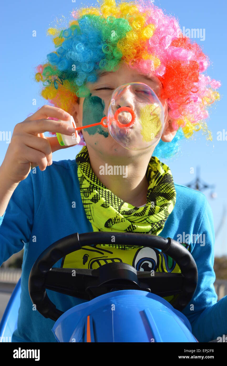Clown and kids hi-res stock photography and images - Alamy