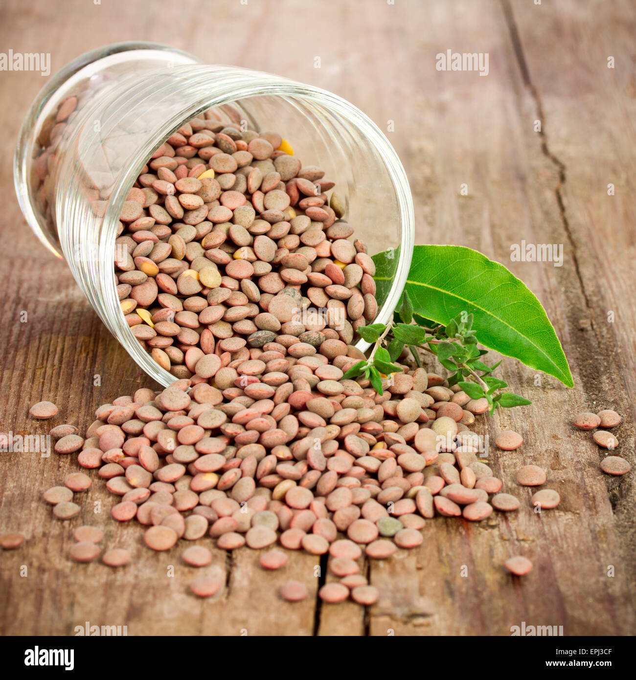 Kräuter getrocknet hi-res stock photography and images - Alamy