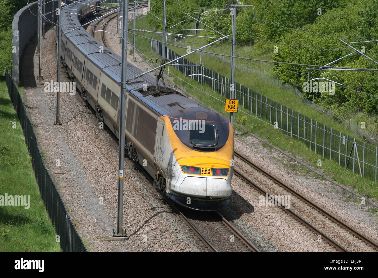 Hs2 train hi-res stock photography and images - Alamy