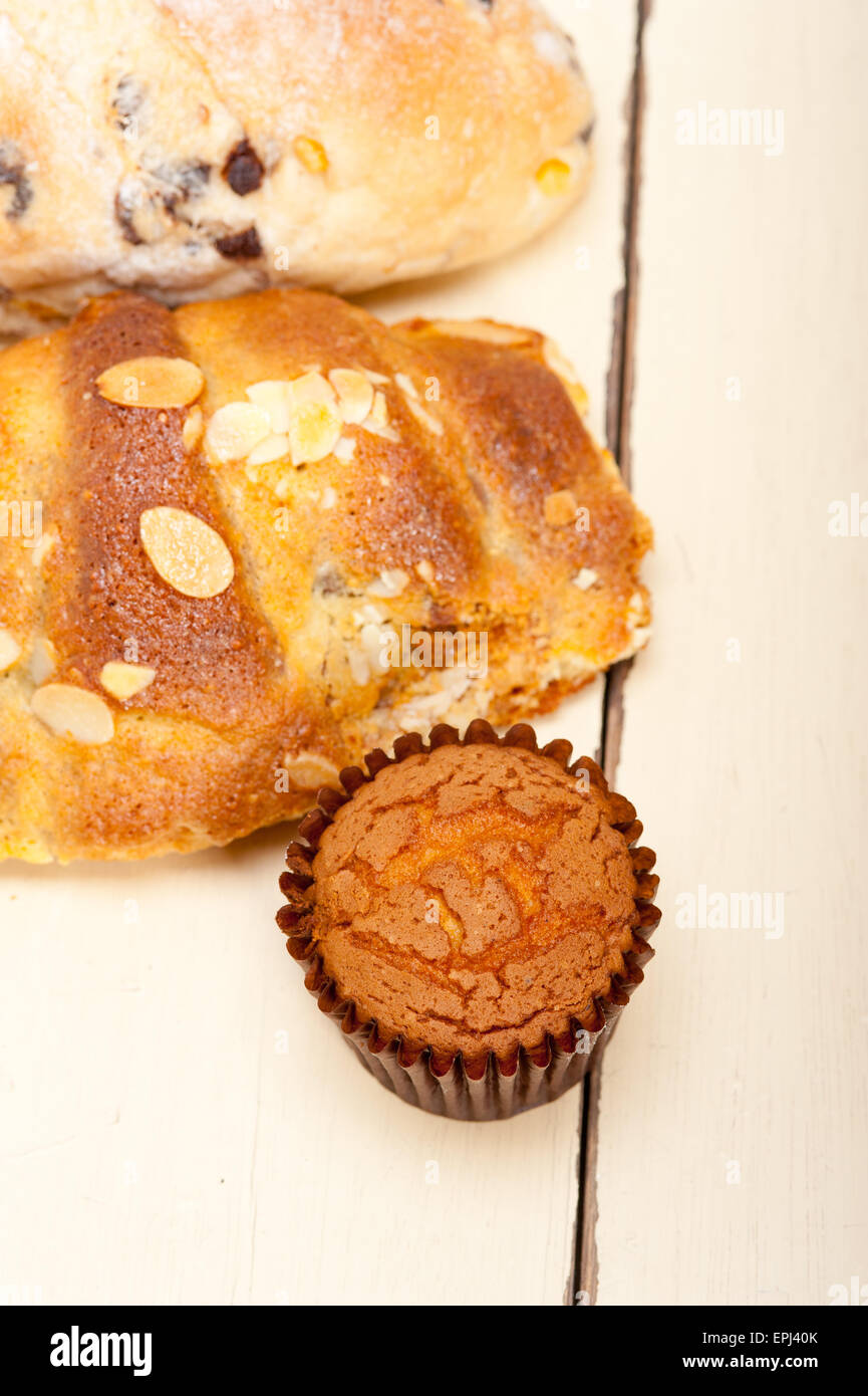 Cake selection hi-res stock photography and images - Alamy