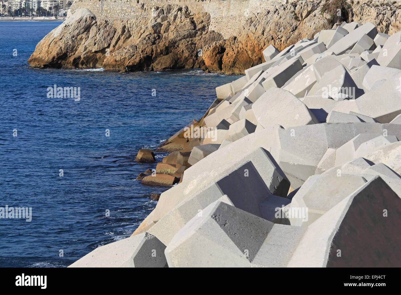 Stone seawall hi-res stock photography and images - Alamy