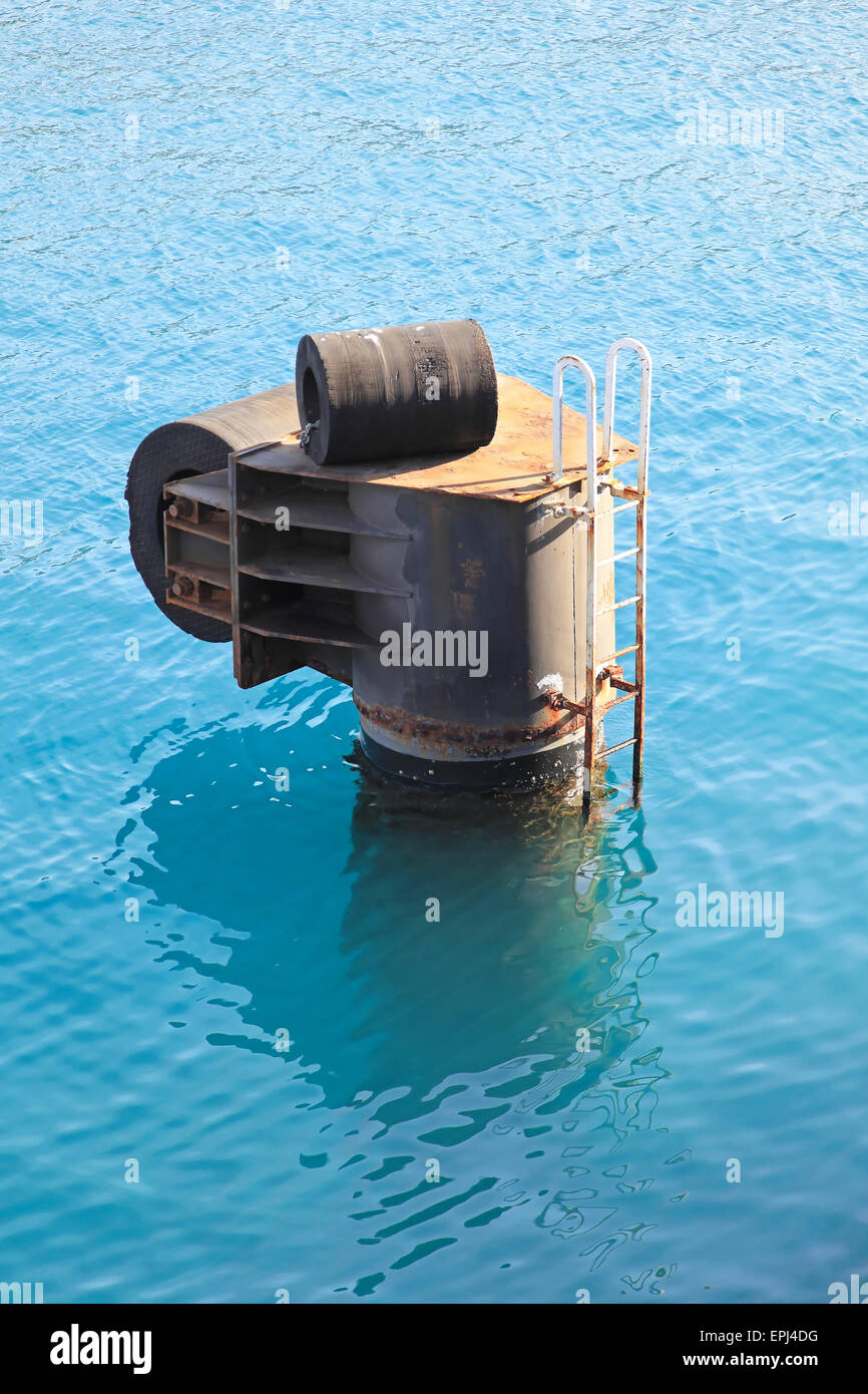Bollard pole hi-res stock photography and images - Alamy