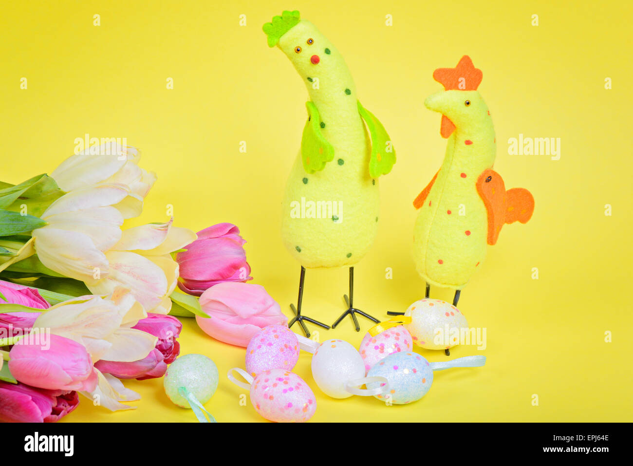 Bunch of chickens hi-res stock photography and images - Alamy