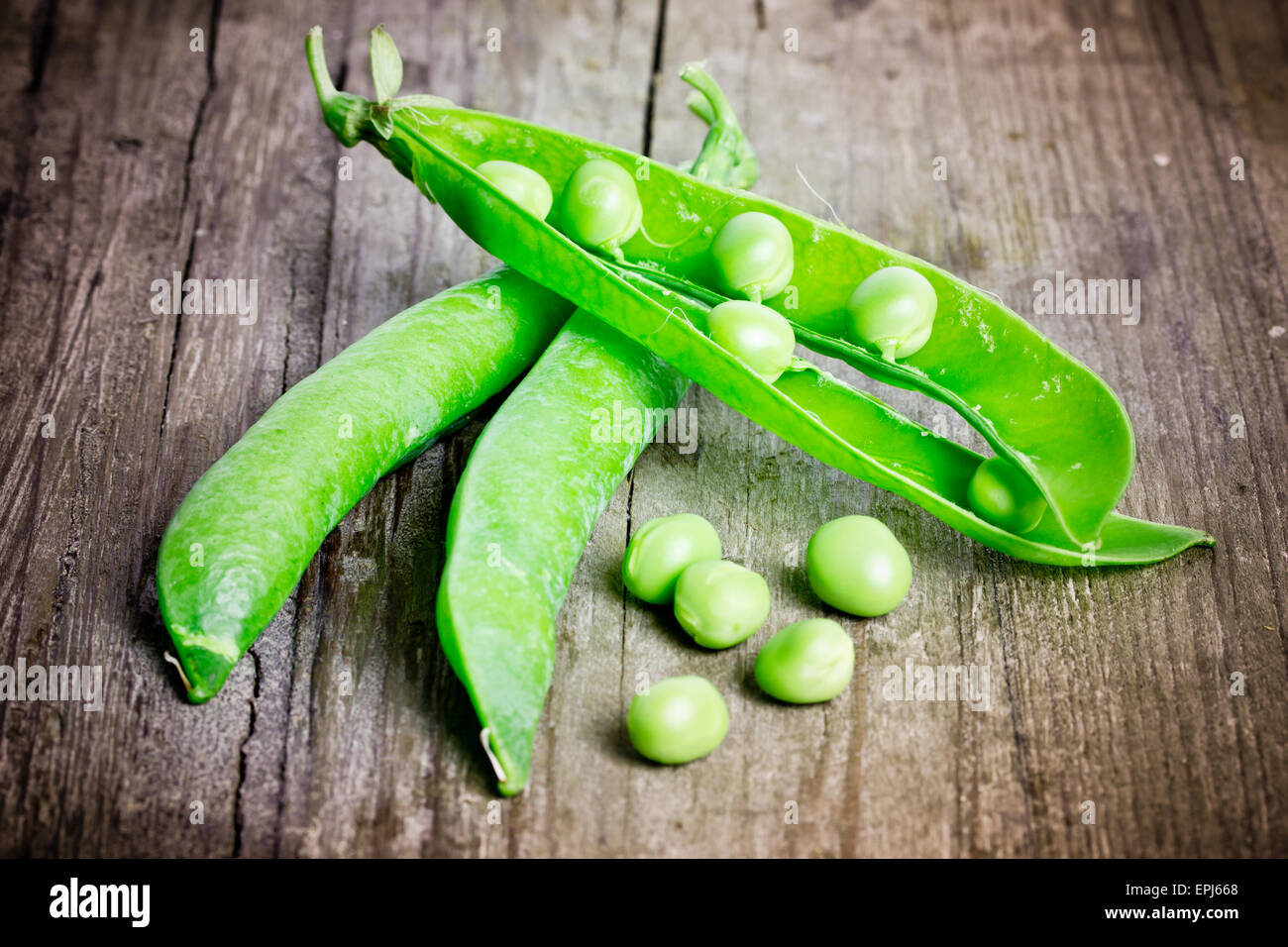 Unkgekocht hi-res stock photography and images - Alamy