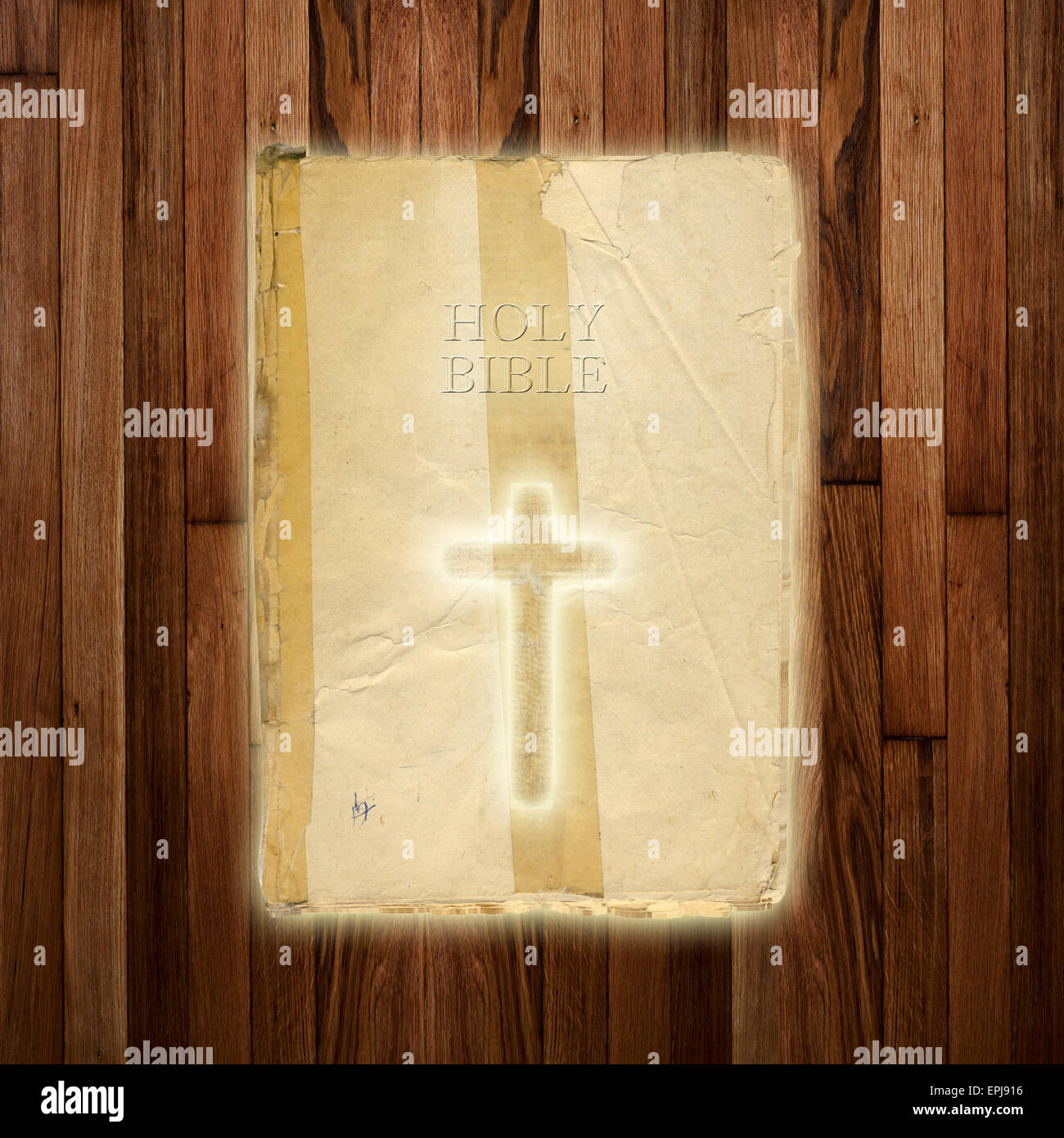 Glowing holy cross on abstract wooden background Stock Photo - Alamy
