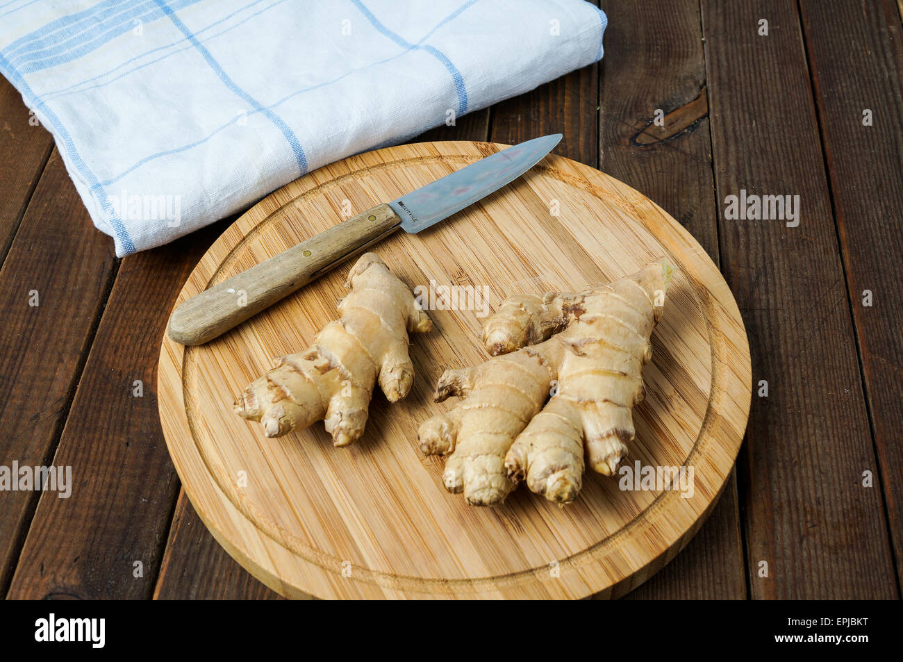 Fresh ginger knife hi-res stock photography and images - Alamy