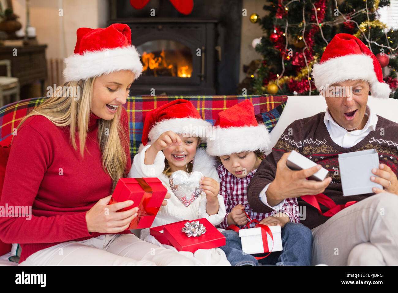 Shocked family hi-res stock photography and images - Alamy