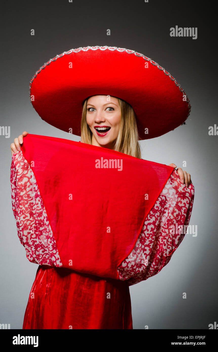 Woman wearing nice red sombrero Stock Photo - Alamy