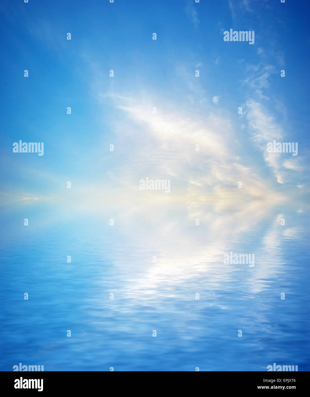 Blue sky abstract background hi-res stock photography and images - Alamy