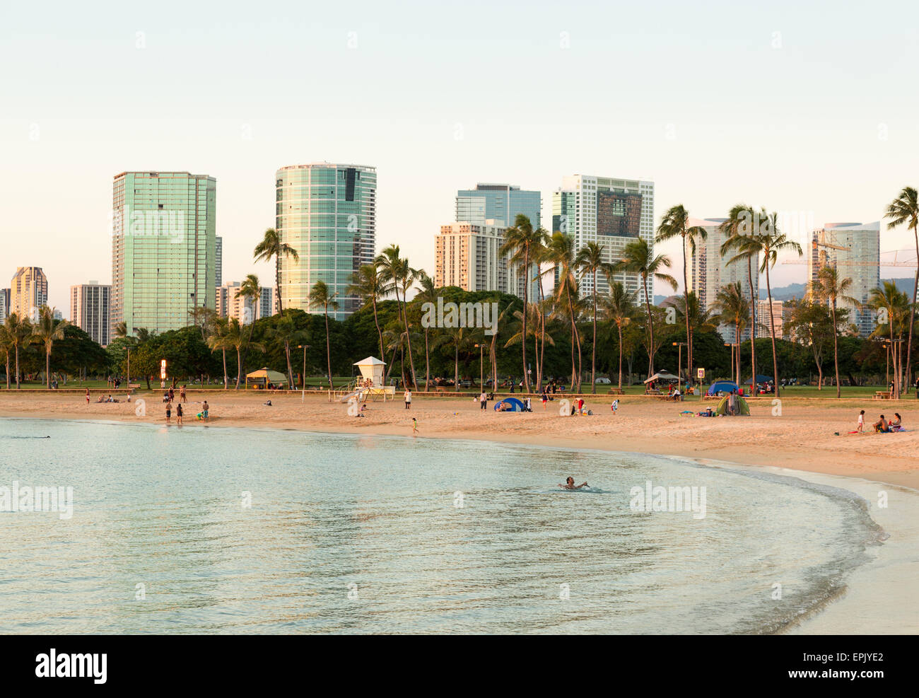 Ala moana magic island waikiki hi-res stock photography and images - Alamy