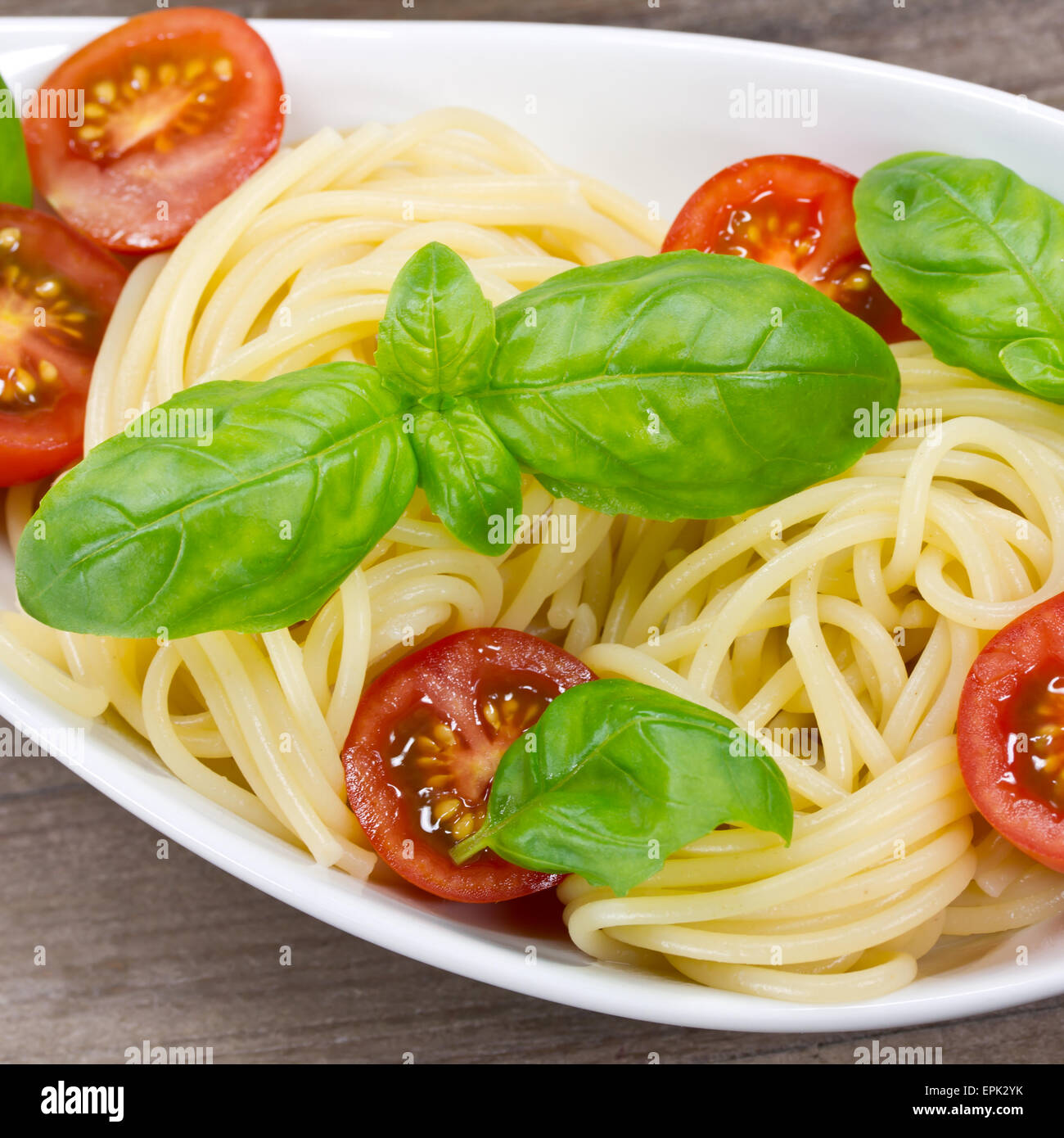 Spaghetti kochen hi-res stock photography and images - Alamy