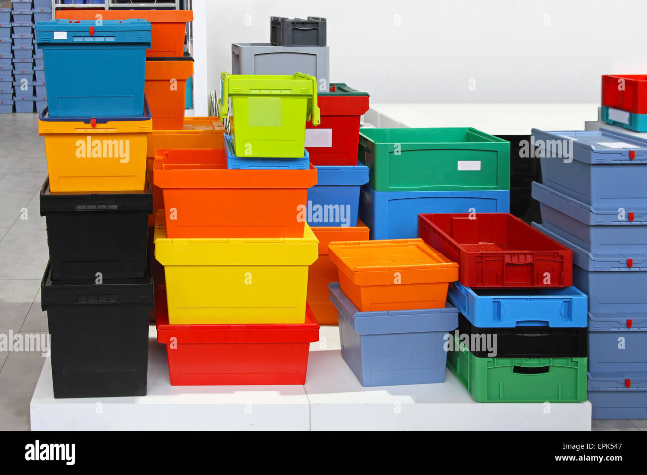 Pile of crates hi-res stock photography and images - Alamy