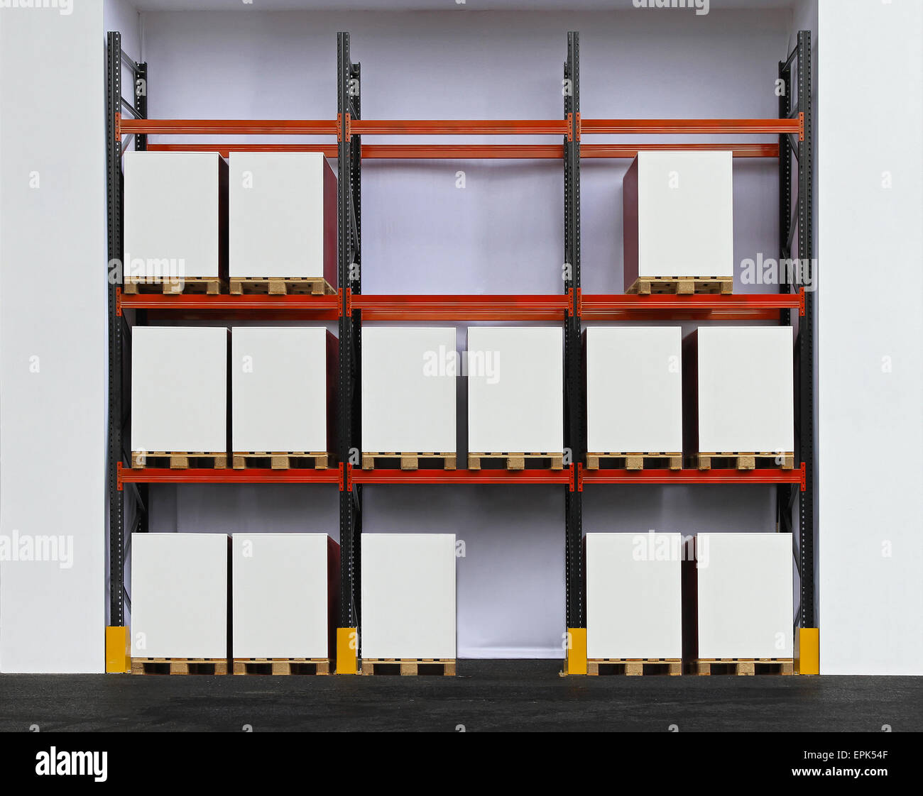Pallet racking hi-res stock photography and images - Alamy