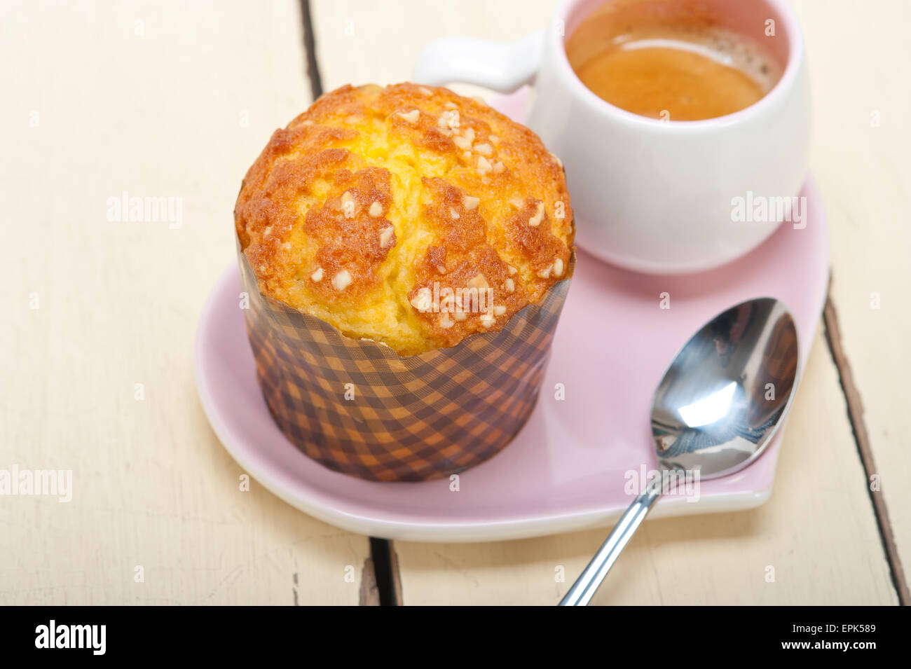 coffee and muffin Stock Photo - Alamy
