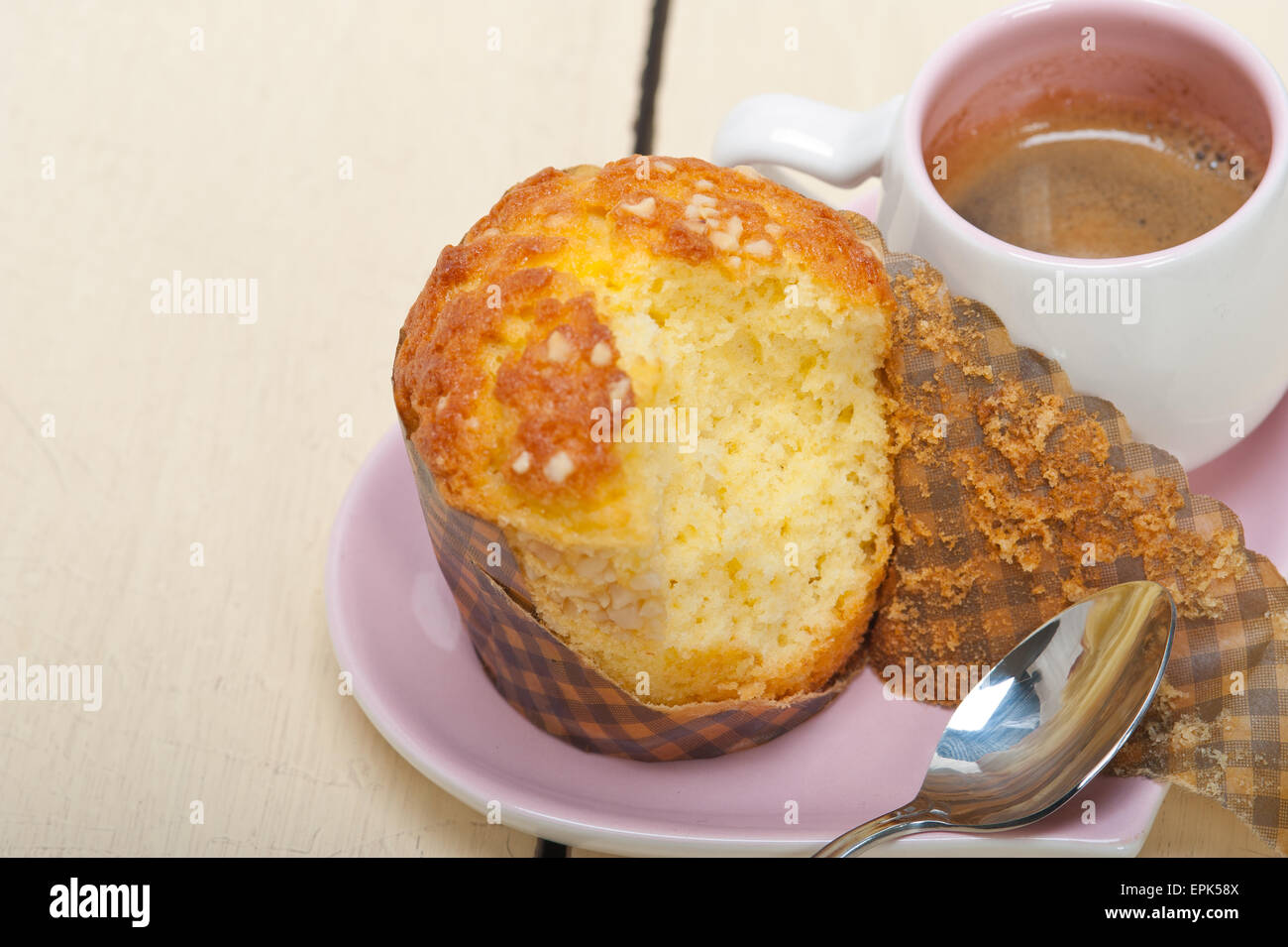 Hot coffee muffin hi-res stock photography and images - Alamy