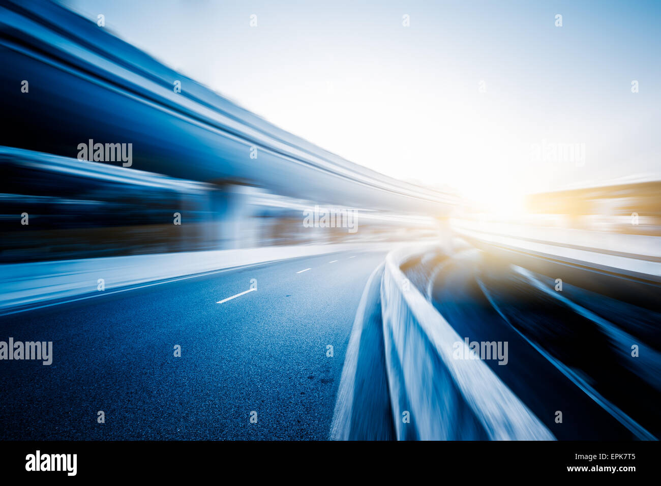 Overpass bridge hi-res stock photography and images - Alamy