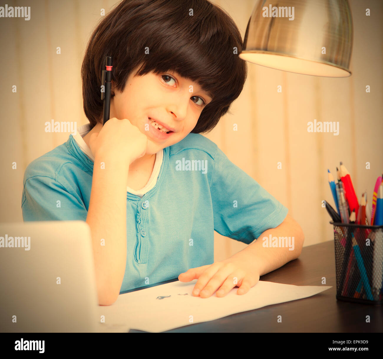 child doing homework Stock Photo - Alamy