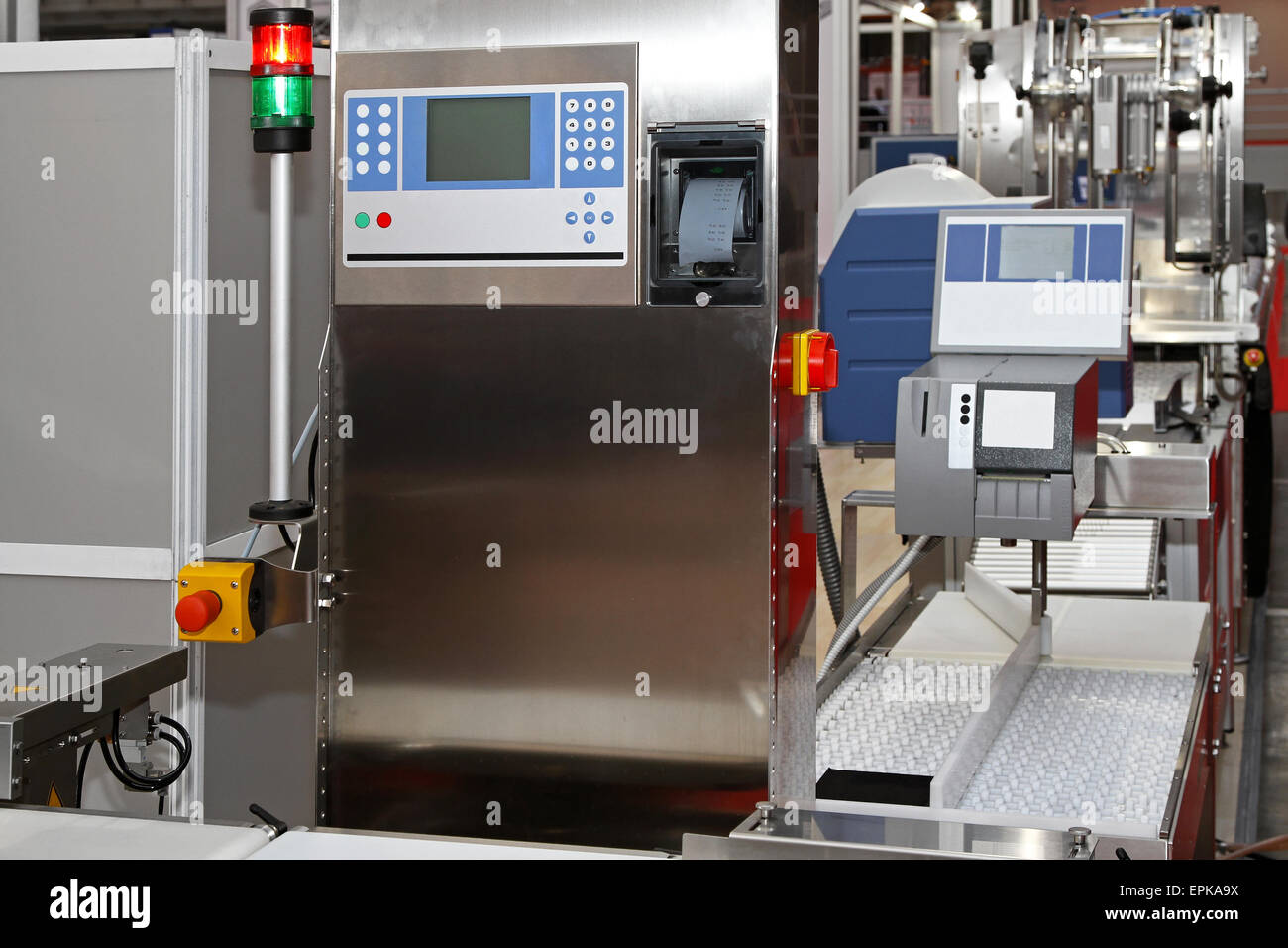 Packing machine hi-res stock photography and images - Alamy