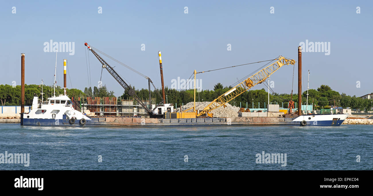 Construction barge hi-res stock photography and images - Alamy