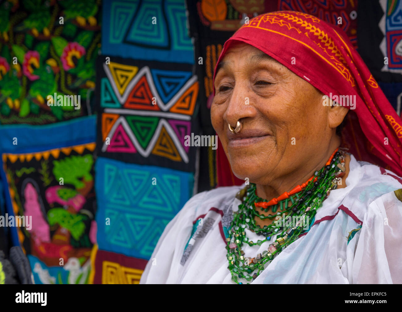 Panama, San Blas Islands, Mamitupu, Portrait Of An Old Kuna Tribe Woman ...