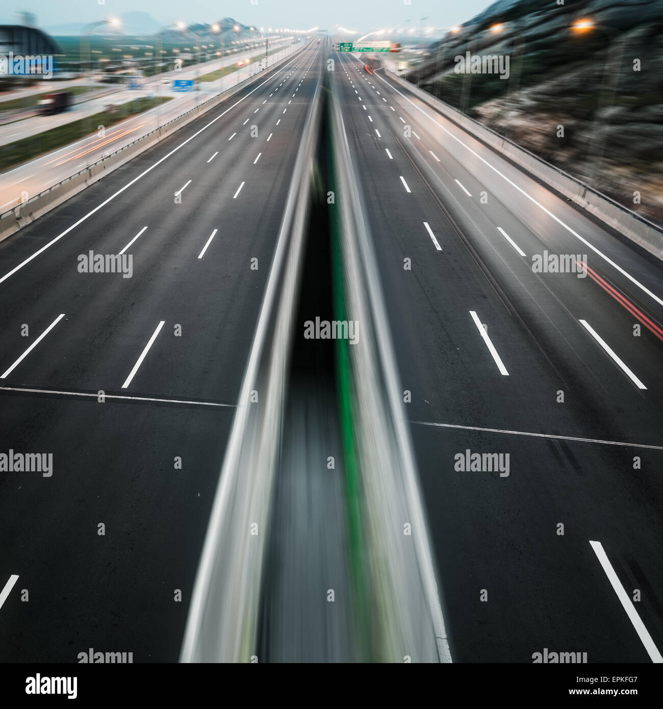 Clean transportation infrastructure hi-res stock photography and images ...