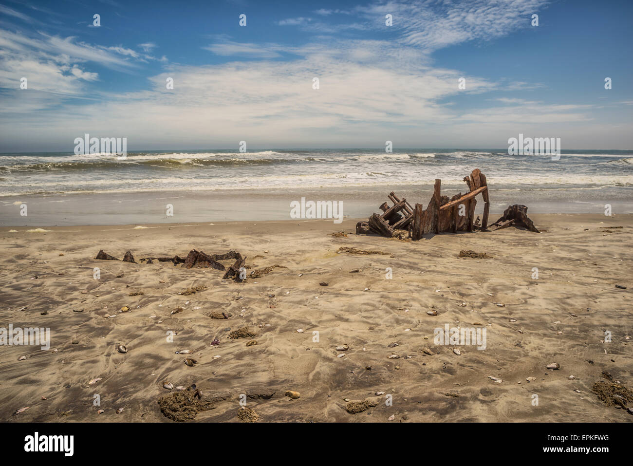 Skeleton coast hi-res stock photography and images - Alamy