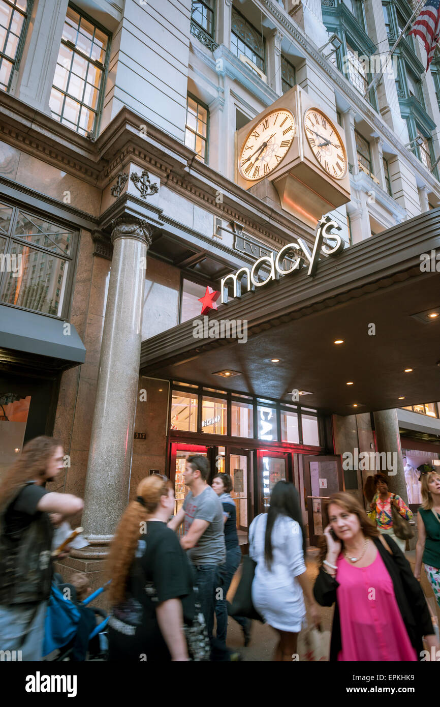 The Macy's Herald Square flagship department store in New York on ...