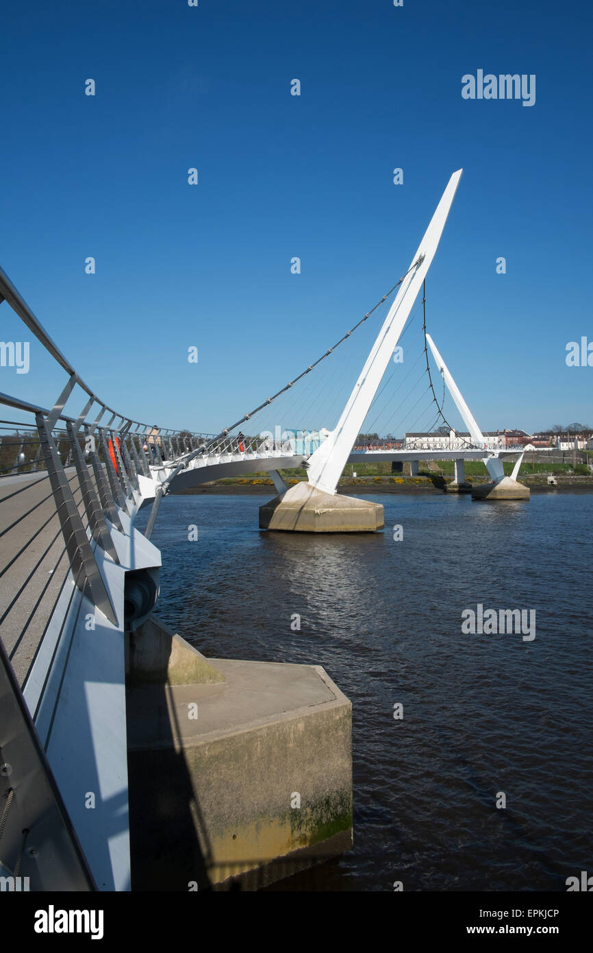 The Peace Bridge Derry Londonderry Northern Ireland Stock Photo - Alamy