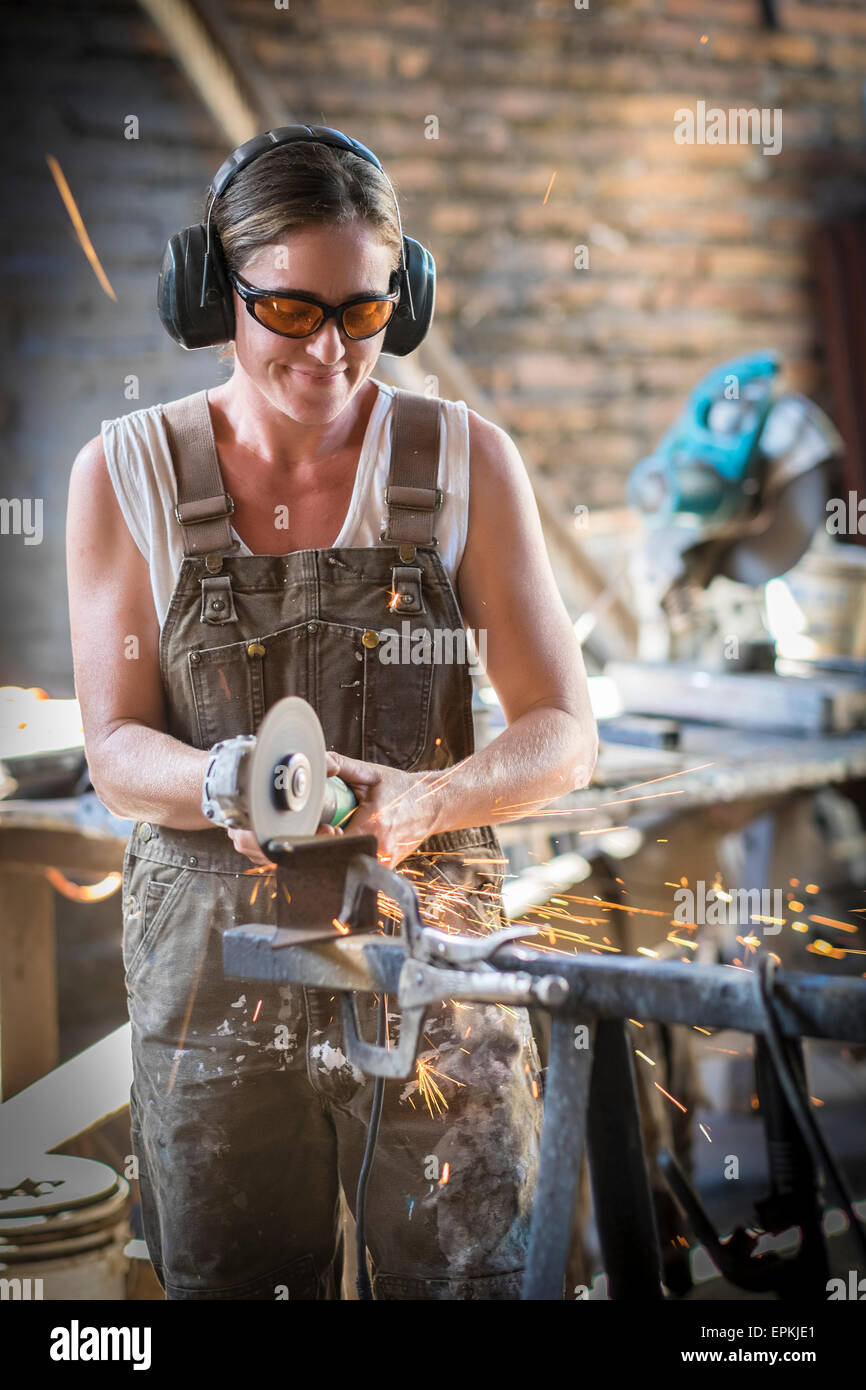 Female welder hi-res stock photography and images - Alamy