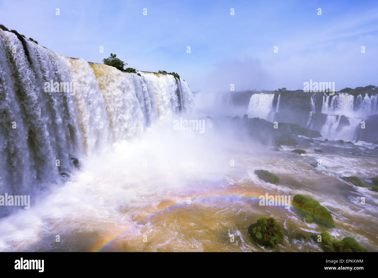 Side view of waterfall hi-res stock photography and images - Alamy