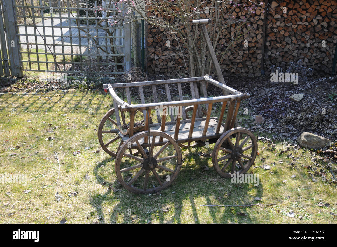 Work rack hi-res stock photography and images - Alamy