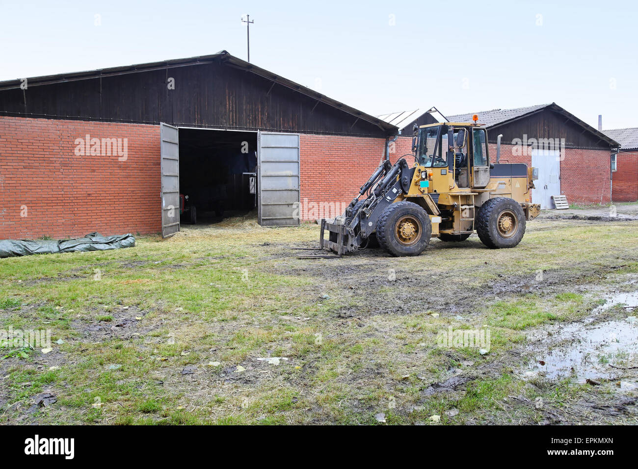 Agricultural loader hi-res stock photography and images - Alamy