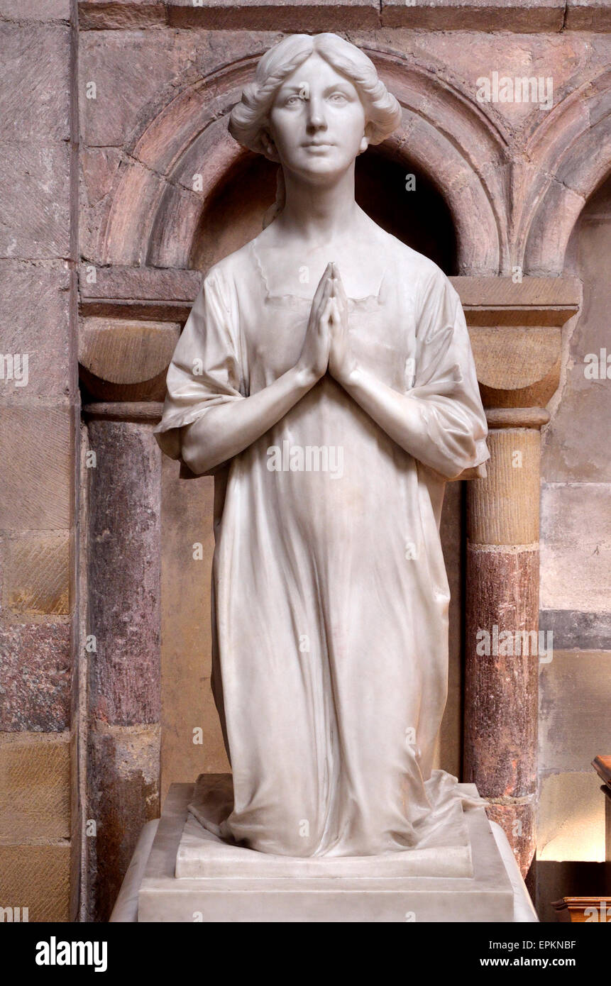 Interior norwich cathedral england hi-res stock photography and images ...