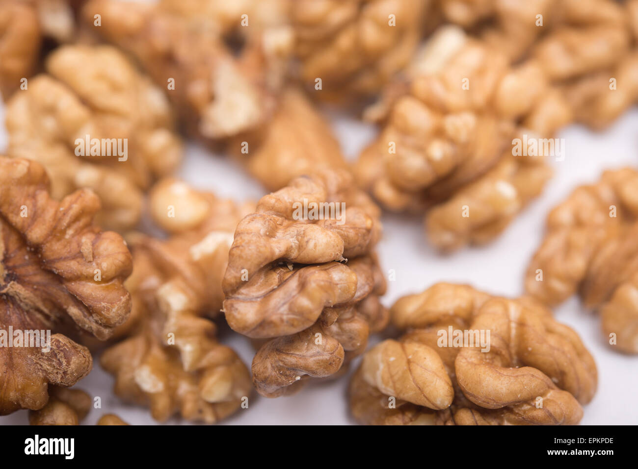 Half open walnuts hi-res stock photography and images - Alamy