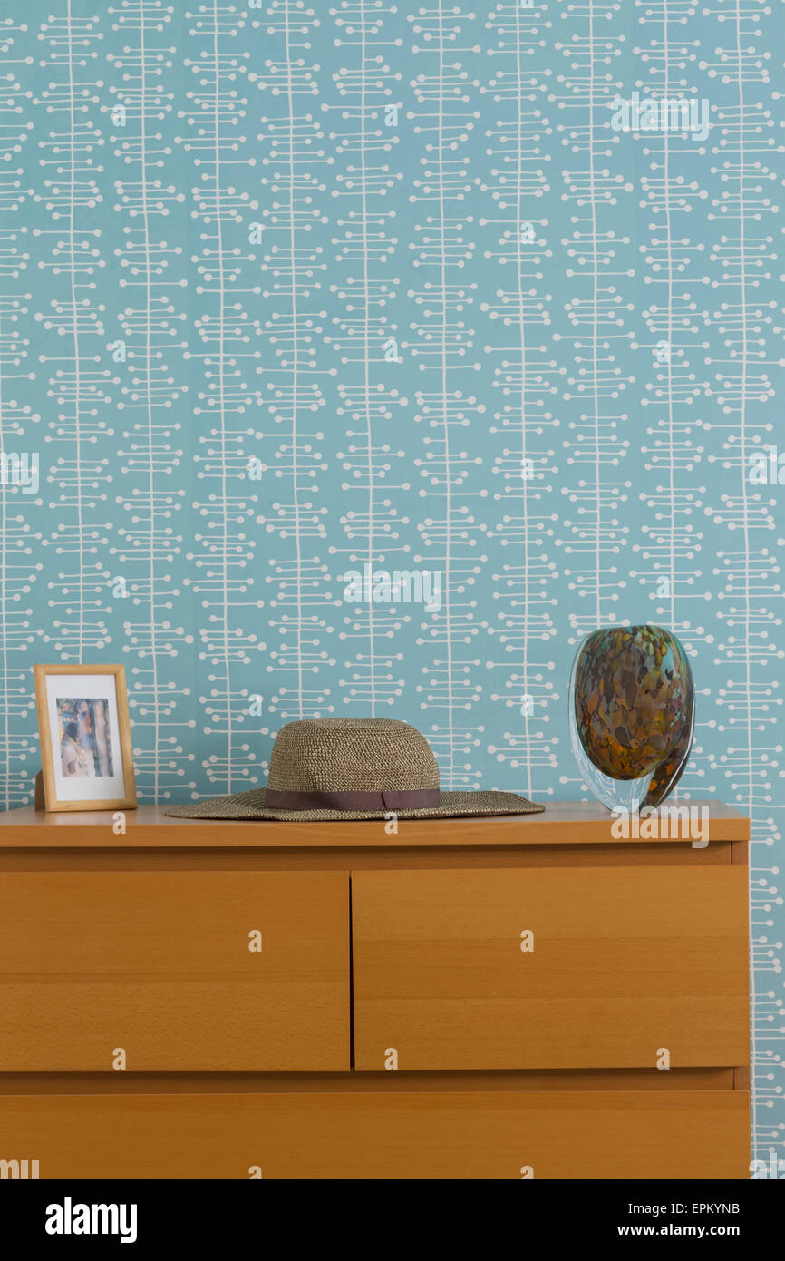 Blue wallpaper hi-res stock photography and images - Alamy