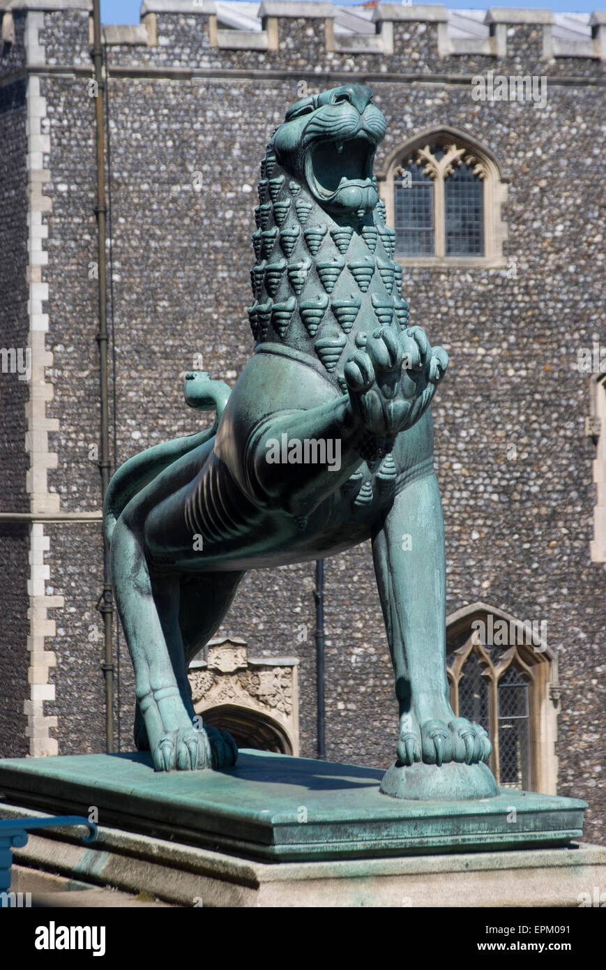 Art-deco style bronze lion in front the City Hall, Norwich, Norfolk ...