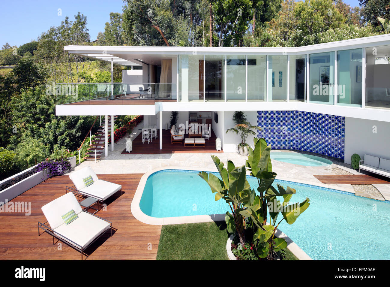 Facade with balcony overlooking the pool and patio, Sea bright ...